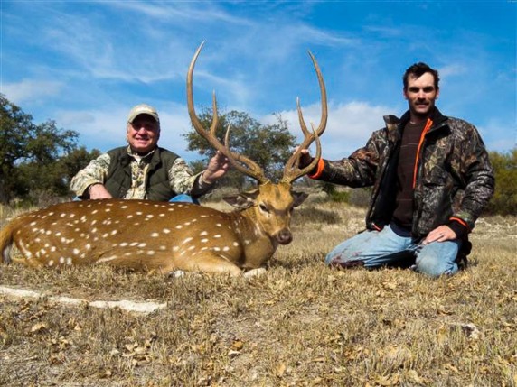 uvalde-buck-hunts - OX Ranch
